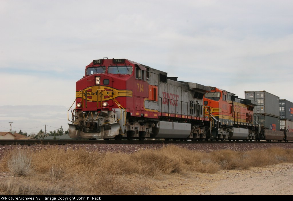 BNSF 714